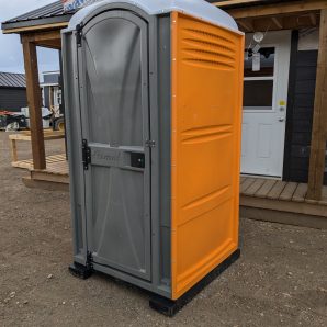 Portable toilet - Porta potty - Mr. Potty
