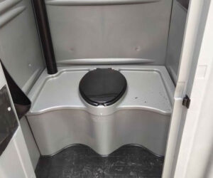 Portable toilet - Porta potty - Mr. Potty